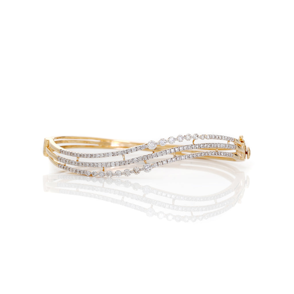 Wavy Diamond Bracelet – Khanna Jewellers